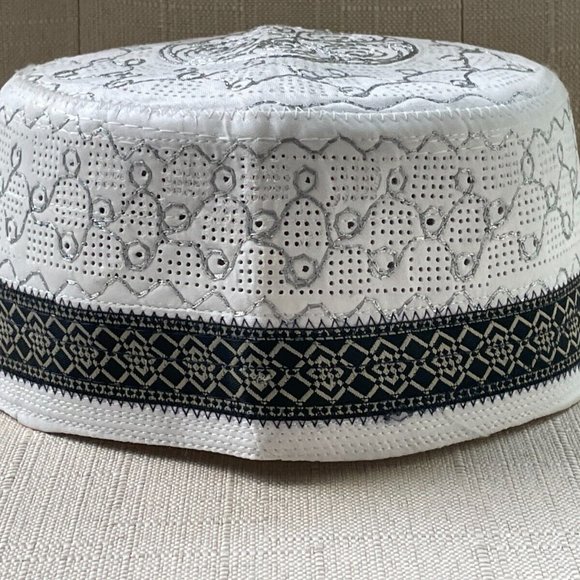 Accessories | Islamic Hat Whiteblack Embroidery Round Cap Topi Muslim ...